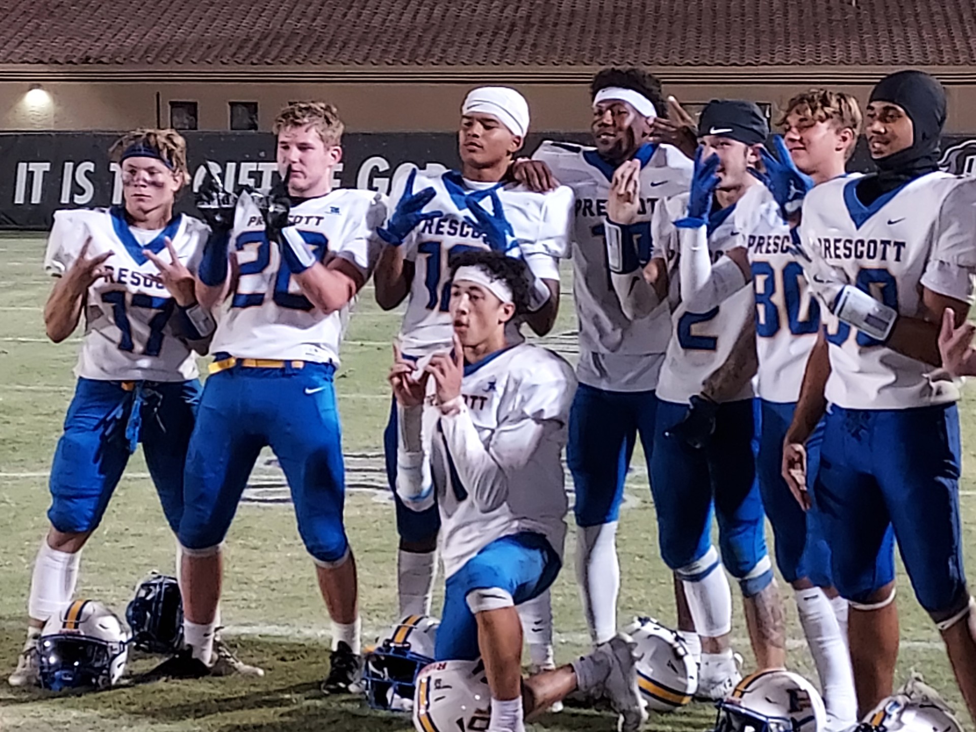 PHS Football Wins Epic Battle With NW Christian - KYCA